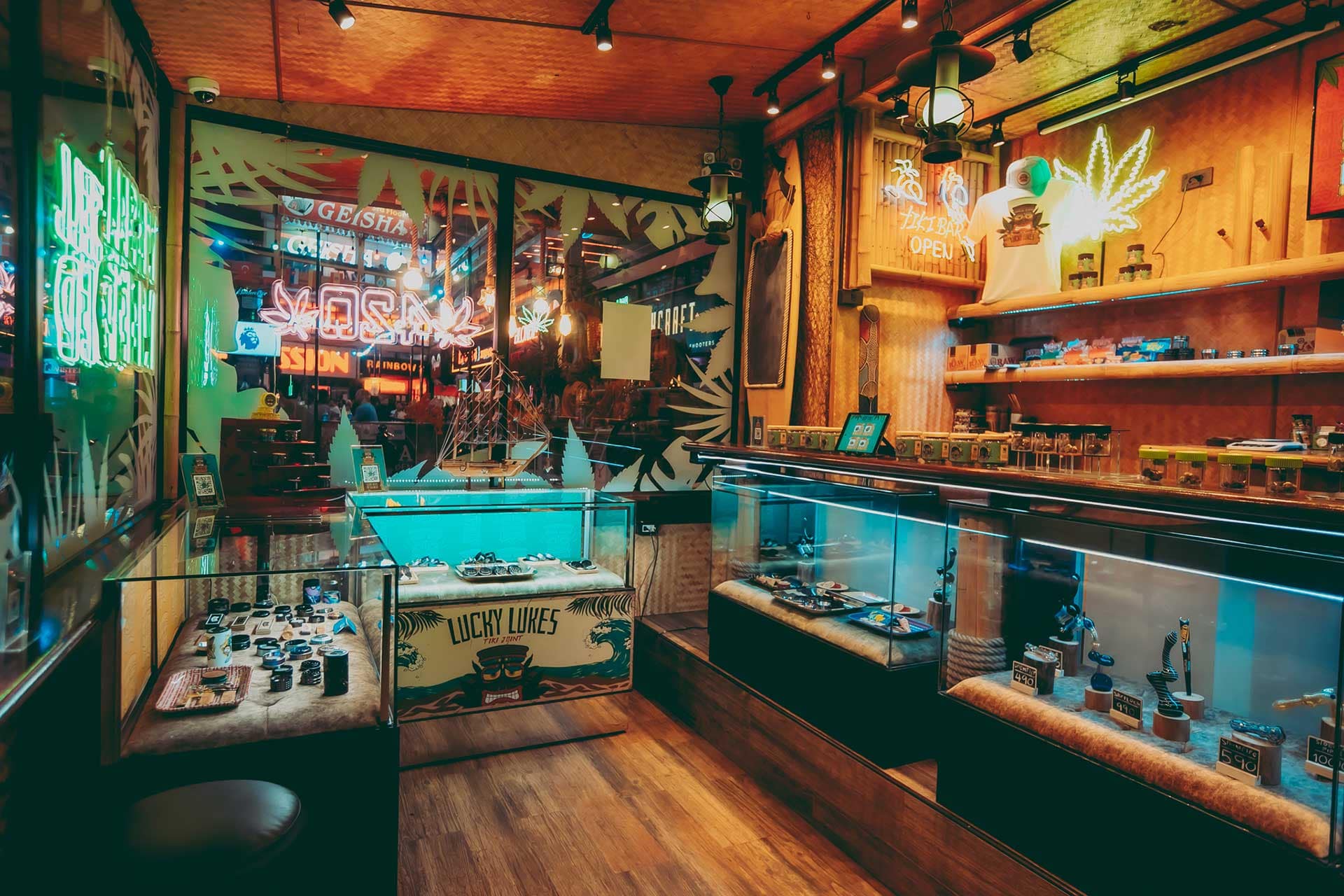 Blog - Lucky Lukes Tiki Joint
